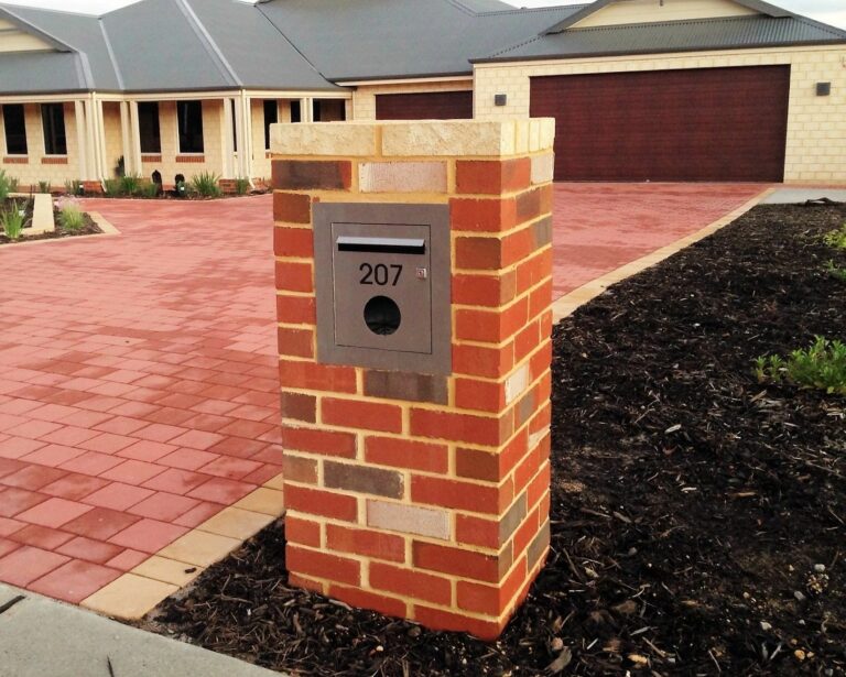 Letterbox Gallery – The Letter Box Shop (Installations & Designs)